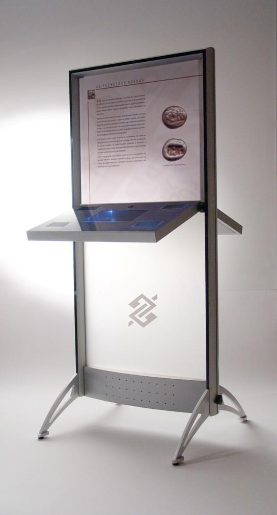 fábrica de display e expositores - Expo Marca Display